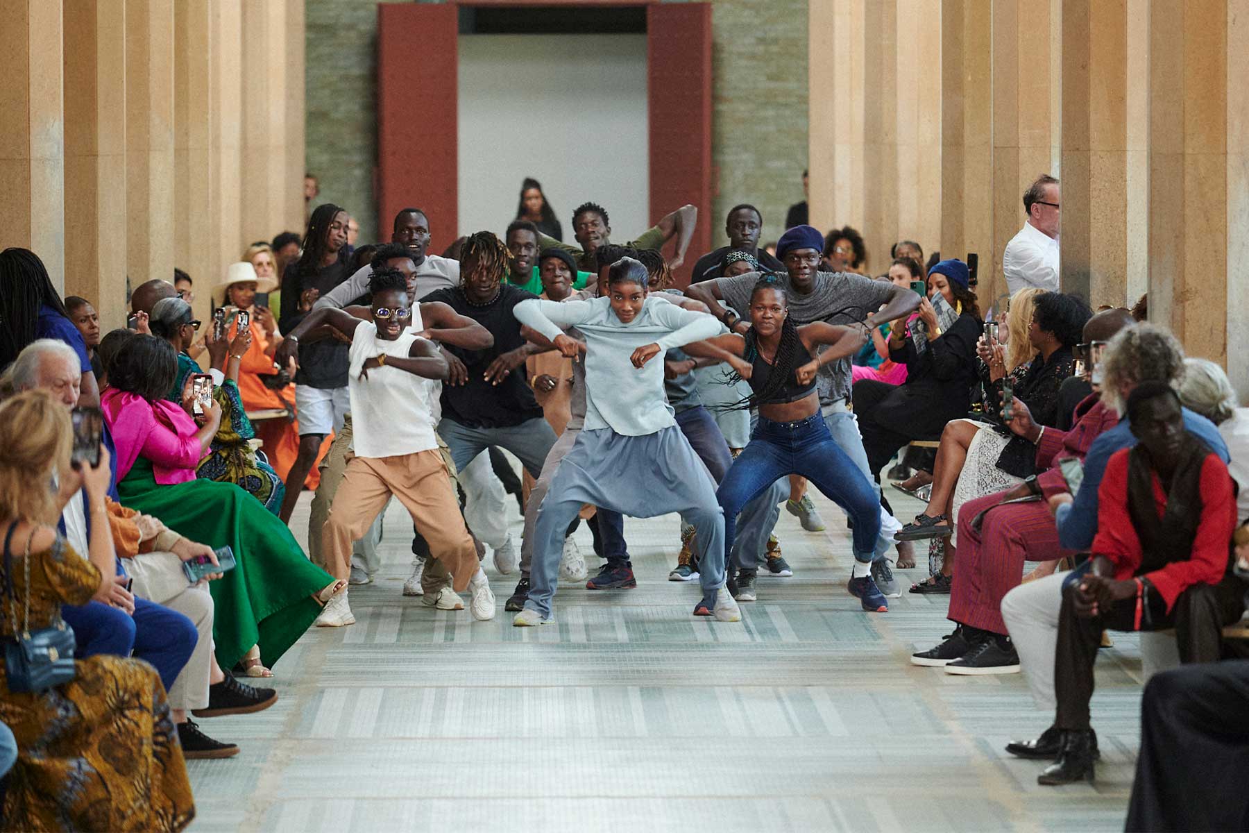 「舞」台上的香奈兒：為了描述美與自由，我們起舞 - VERSE