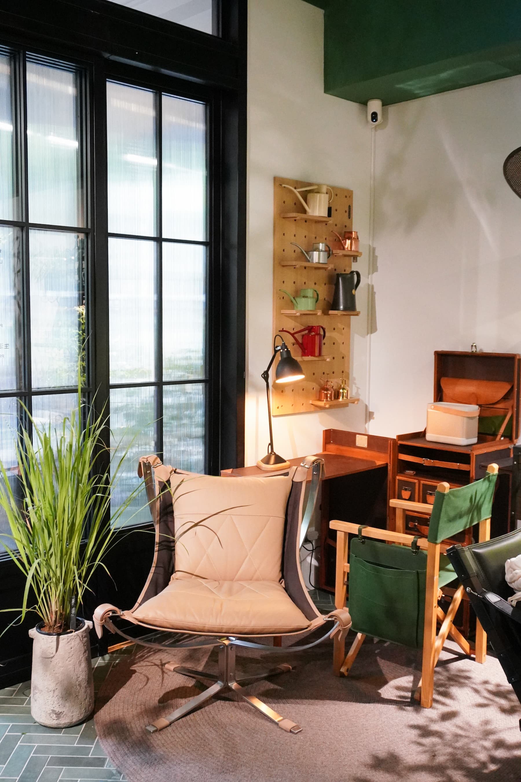 獻上一束味蕾的花束，CNFlower打造新據點「CNSalon火山口下的花茶店」 - VERSE