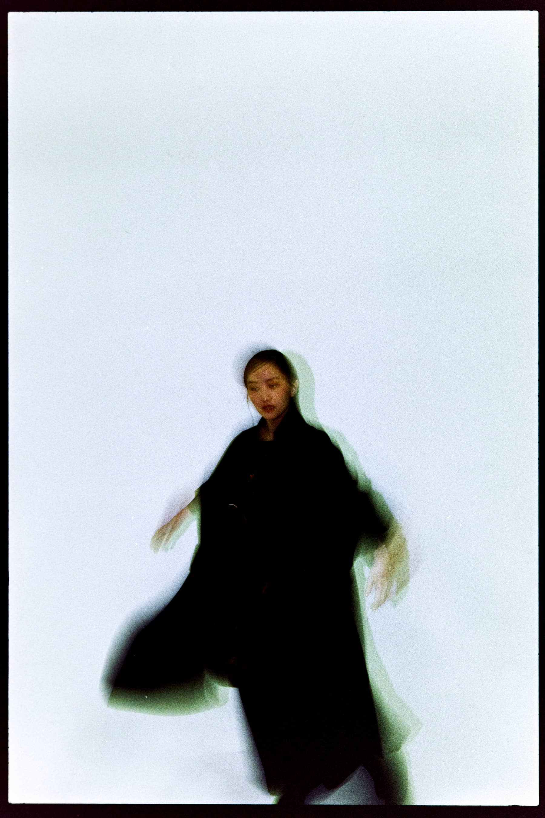 暗黑解構大師的入門款這裡找，山本耀司Ground Y全球海外首店在台灣 - VERSE