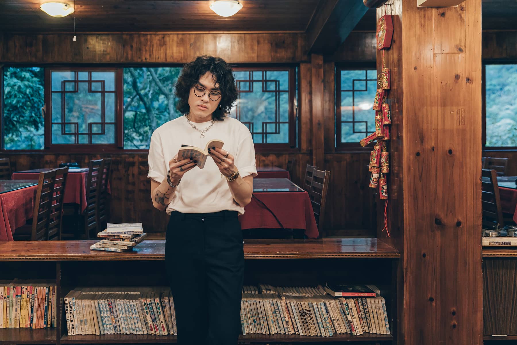 自山林橫空而下：鶴The Crane 的音樂創作與貓空記憶 - VERSE