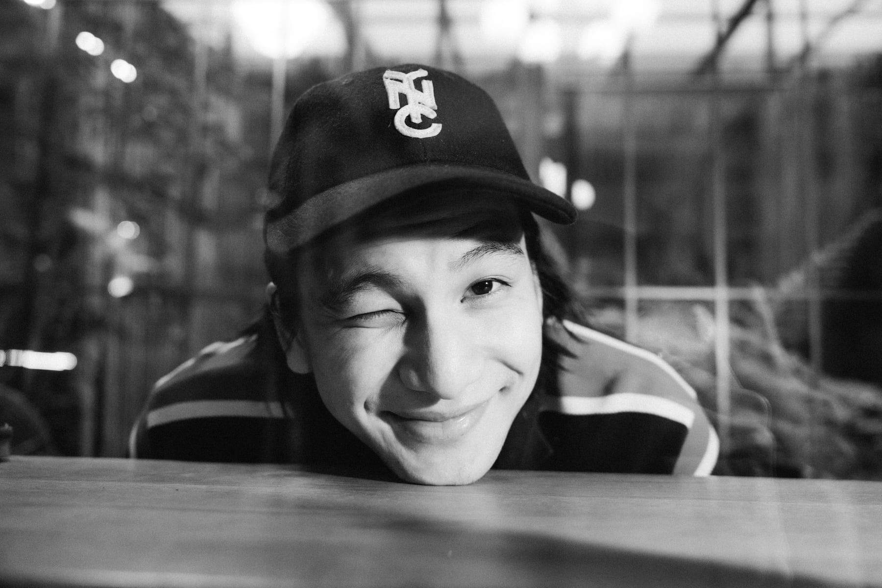 【專訪】泰國創作才子Phum Viphurit，曾以〈Lover Boy〉一夜竄紅，夢想竟是想開「冰淇淋店」！ - VERSE