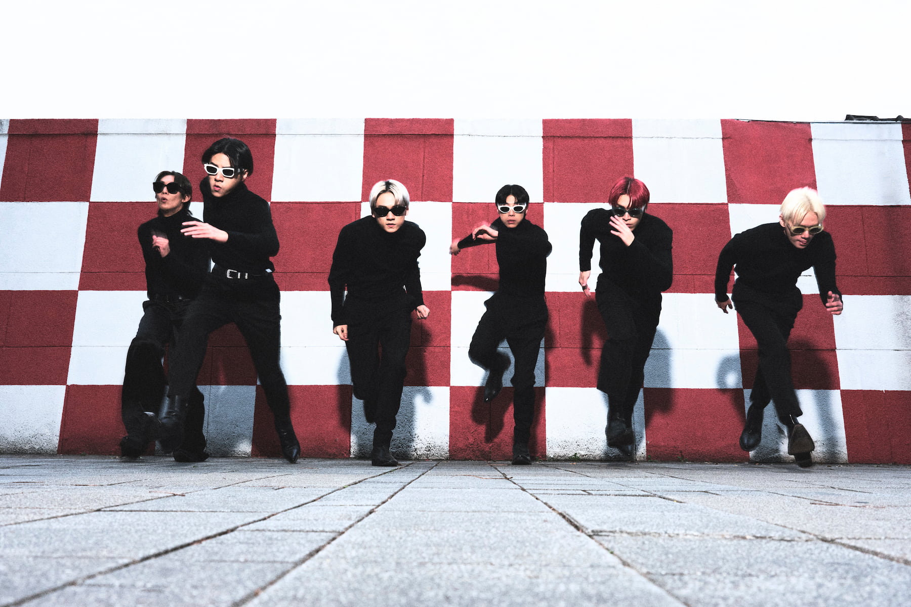 台灣偶像團體新浪潮——專訪人氣男團Ozone - VERSE